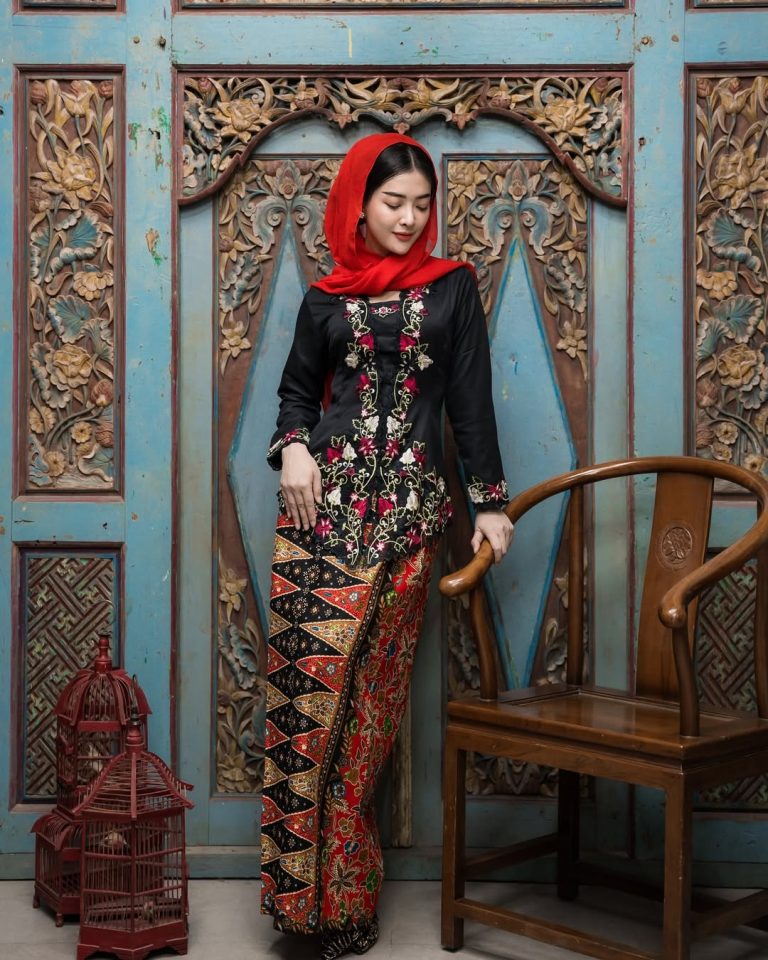 Biodata Lengkap Dara Sarasvati: Agama, Umur, Pendidikan, Tinggi, Pacar ...